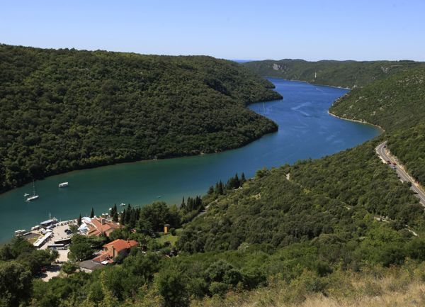 Istarska županija: poluotok zelene prirode i plavog mora